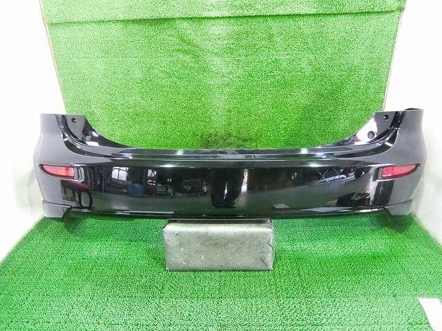 [Used]Premacy CREW Rear Bumper Assy [14984255] - BE FORWARD Auto Parts