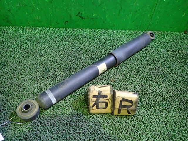[Used]Rear Right Shock Absorber TOYOTA Rush 2007 CBA-J200E 48531B4020 ...