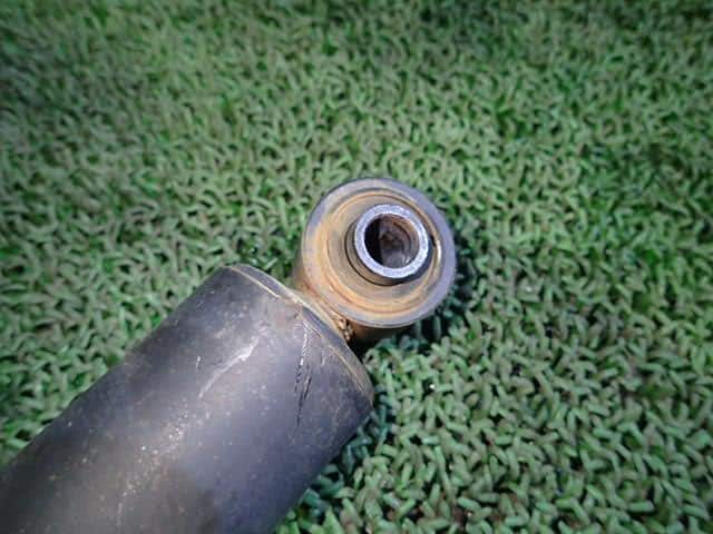 [Used]Rear Right Shock Absorber TOYOTA Rush 2007 CBA-J200E 48531B4020 ...