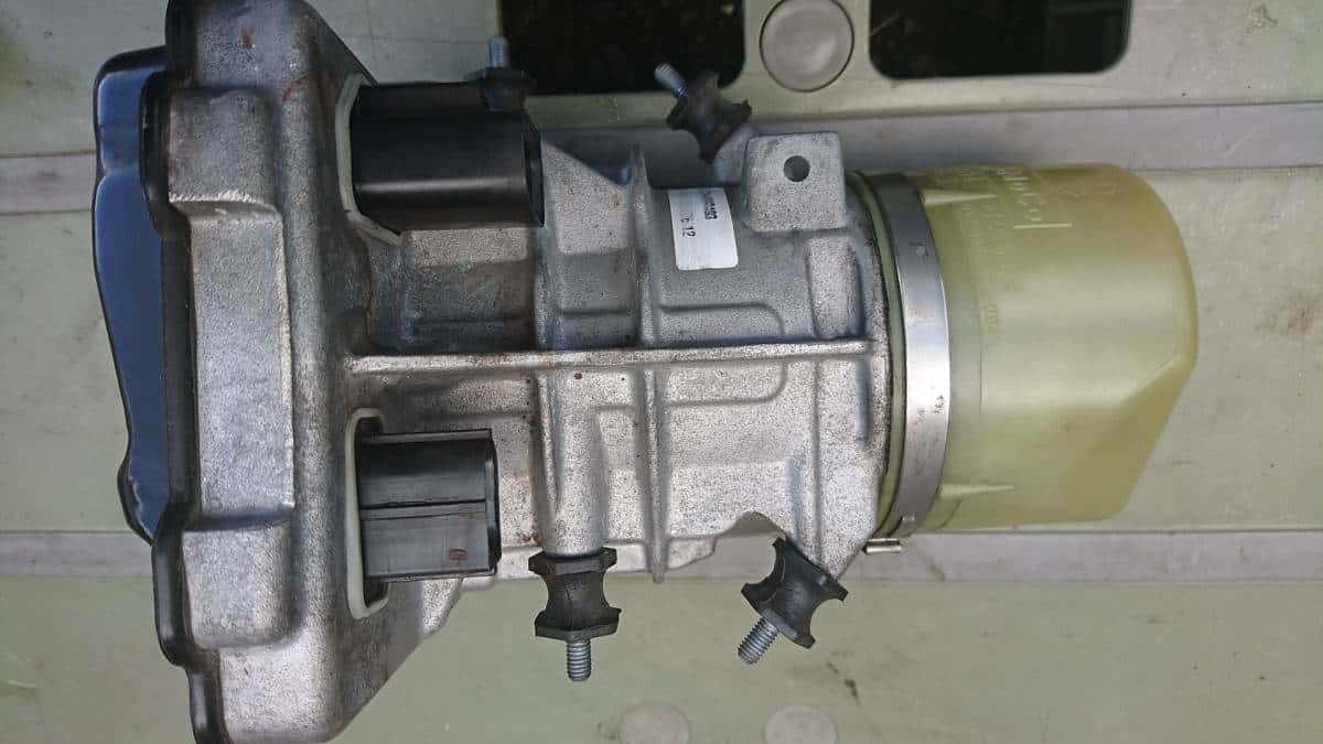 [Used]Volvo /V70III/CX60/S60II/S80II/ train movement servo pump / Power ...