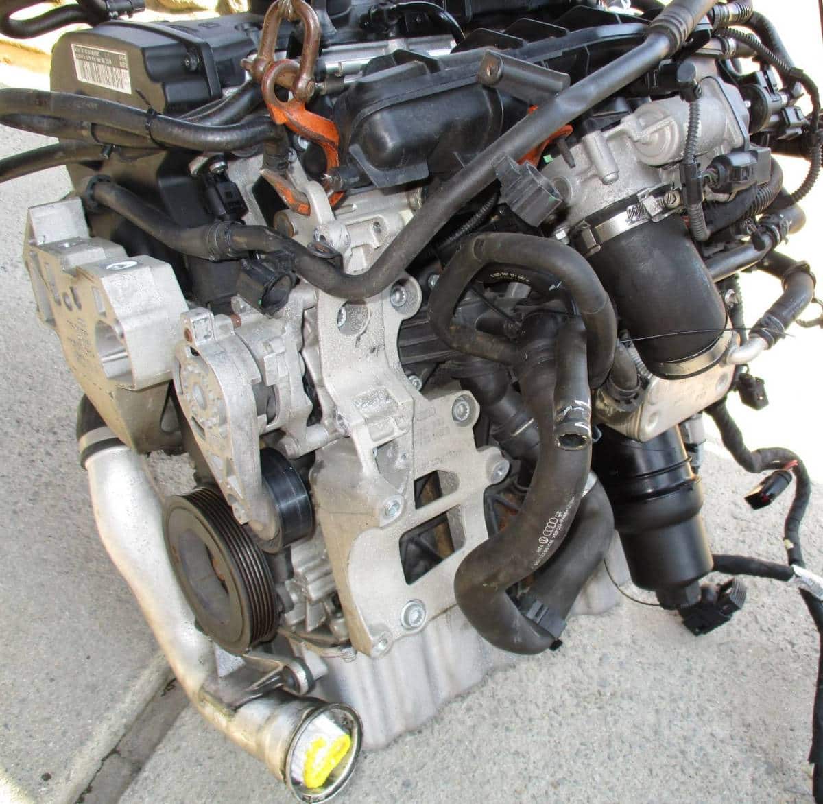 [Used][RMDup92281]Engine golf 5 1KAXX BWA with turbines (golf GTI/GTX ...