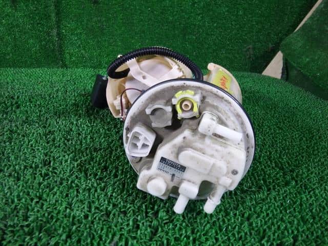 [Used]Fuel Pump TOYOTA Corolla Axio 2009 DBA-NZE144 2322021180 - BE ...