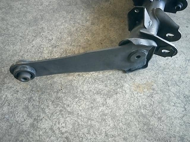 [Used]Rear Right Lower Control Arm HONDA Stream 2007 DBA-RN6 ...