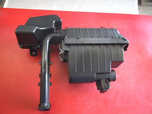 [Used]Air Cleaner Assembly MITSUBISHI Mirage 2012 DBA-A05A 1500A404 ...