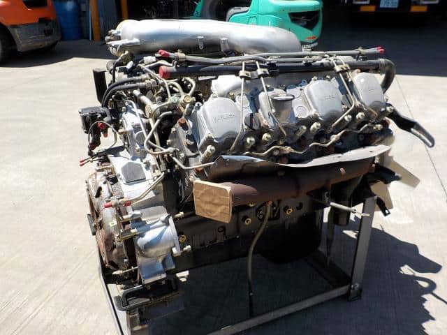 [Used]8DC9 Engine Mitsubishi Fuso Fuso largesize car - BE FORWARD Auto ...