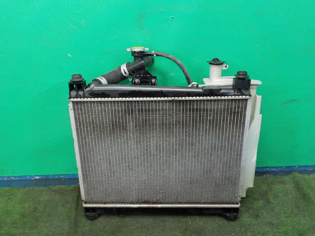 [Used]Radiator TOYOTA Raum 2004 CBA-NCZ20 1640021090 - BE FORWARD Auto ...