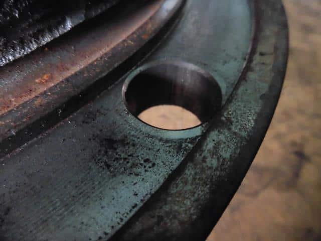 [Used]RR Wheel Hub Mitsubishi Fuso Fuso tractor 2014 QDG-FV50VJR ...