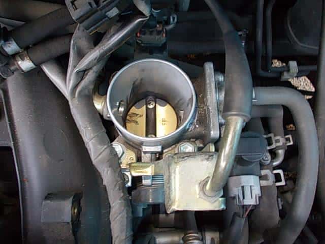 [Used]Throttle Body SUZUKI Swift 2006 DBA-ZC21S 1340084E01 - BE FORWARD ...