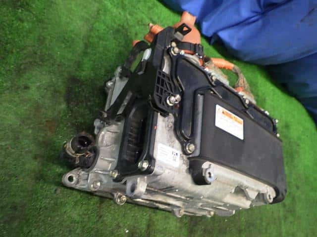 [Used]Inverter TOYOTA Prius 2013 DAA-ZVW30 G920049025 - BE FORWARD Auto ...