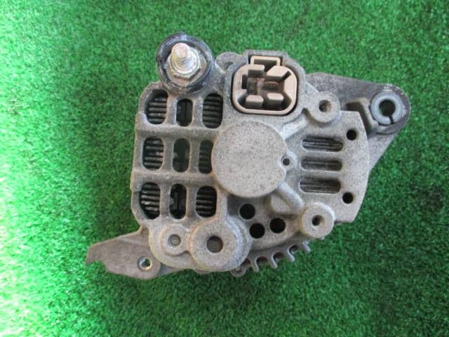 [Used]Alternator MITSUBISHI Pajero Jr 1996 E-H57A MD321899 - BE FORWARD ...