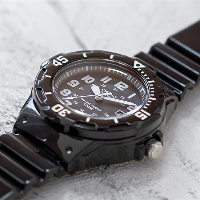 [New]waterproofing Black of the CASIO sports Lady's LRW-200H-1B watch ...