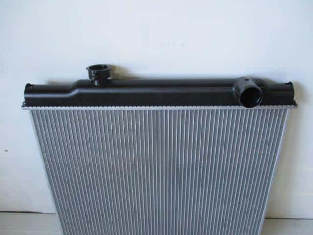 [New]Radiator ISUZU Forward KK-FRD35L4 1214107330 - BE FORWARD Auto Parts