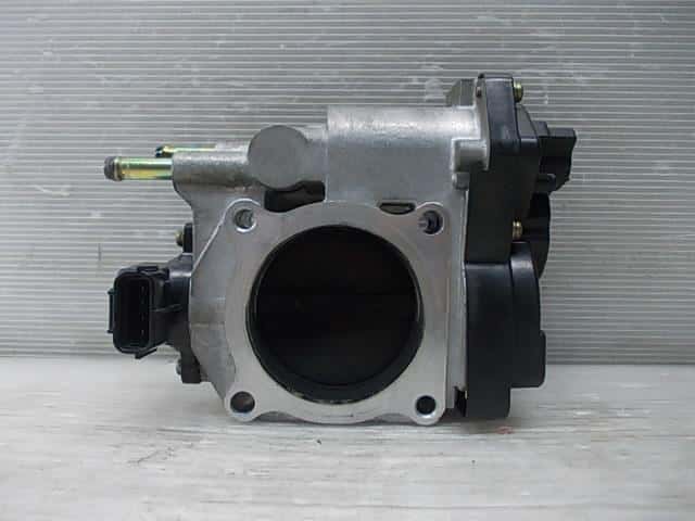 [Used]Throttle Body TOYOTA Brevis 2002 TA-JCG10 2203046250 - BE FORWARD ...