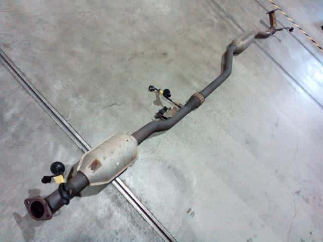 [Used]Exhaust Center Muffler MITSUBISHI RVR 2011 DBA-GA3W 1570B380 - BE ...