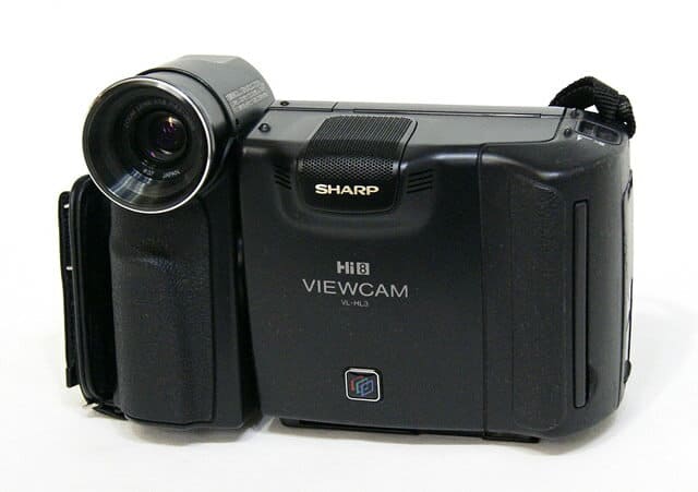 [Used]SHARP VL-HL3 liquid crystal video camera (Hi8/8mm) with AC ...