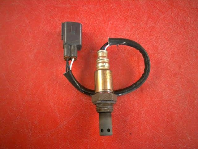 [Used]O2 Sensor TOYOTA Vitz 2006 DBA-KSP90 8946552330 - BE FORWARD Auto ...