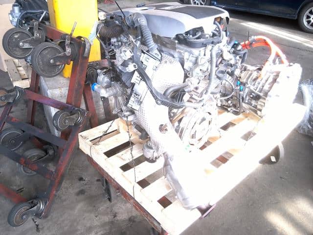 [Used]2AR-FSE Engine TOYOTA Lexus is 2014 DAA-AVE30 1900036410 - BE ...