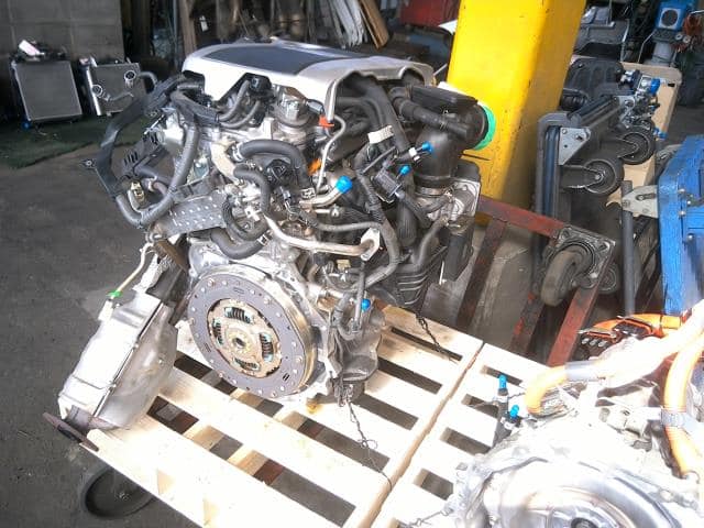 [Used]2AR-FSE Engine TOYOTA Lexus is 2014 DAA-AVE30 1900036410 - BE ...