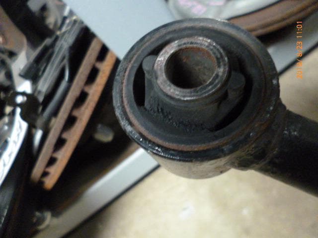 [Used]Rear Left Lower Control Arm TOYOTA Camry 2004 CBA-ACV30 ...