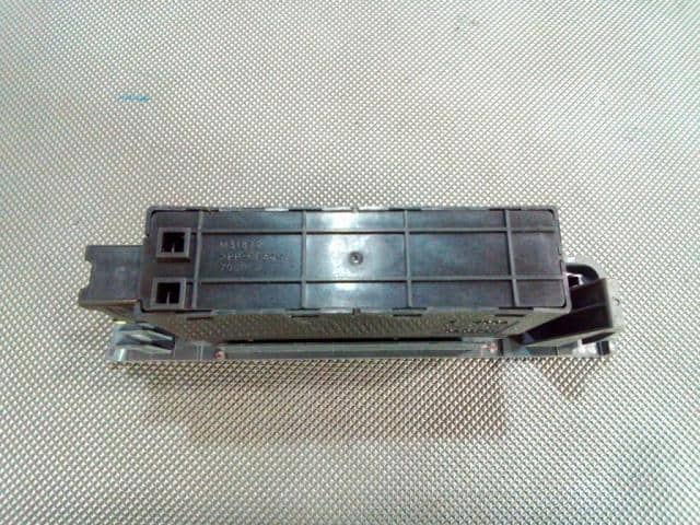 [Used]Power Window Switch ISUZU ELF 2009 BKG-NHR85AN - BE FORWARD Auto ...