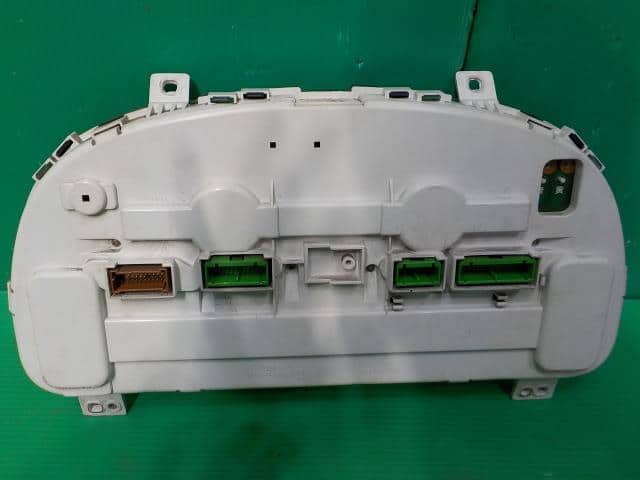 [Used]Speedometer NISSAN UD QUON 2009 ADG-CD4ZA 2481025Z0A - BE FORWARD ...