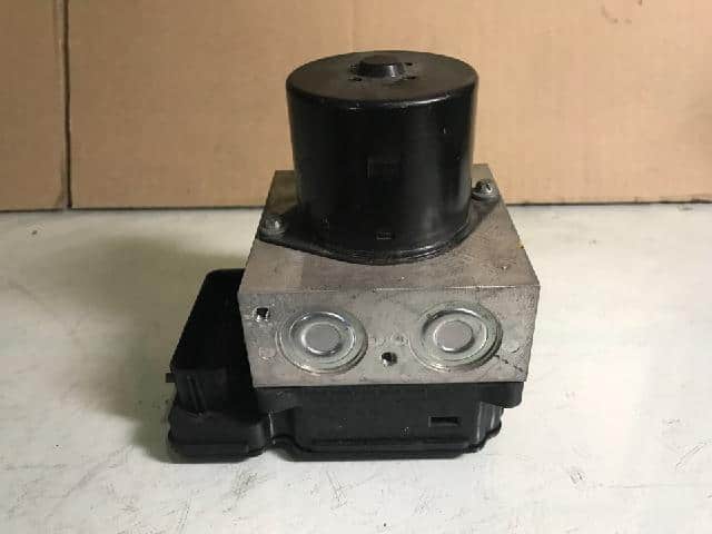 [Used] ABS Control Module GM Daewoo CHEVROLET Malibu 2016 22888646 - BE ...