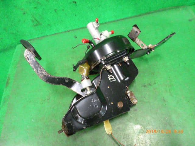 [Used]Clutch Booster MITSUBISHI Canter 2006 PA-FE82DG ME507172 ME507173 ...