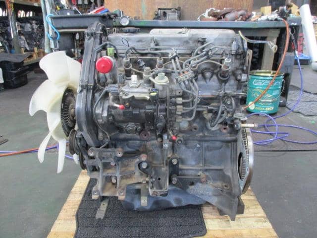 [Used]R2 Engine MAZDA BONGO 2001 KG-SK22V R2S302300 - BE FORWARD Auto Parts