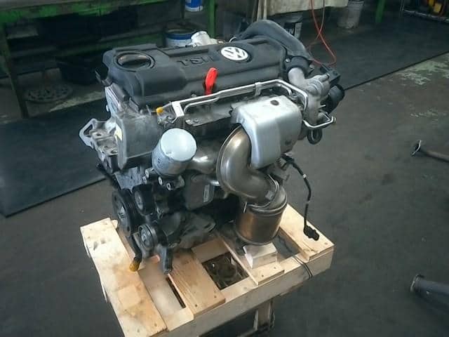 [Used]CAX Engine VOLKSWAGEN Golf 2012 DBA-1KCAX 03C 100 038 P - BE ...