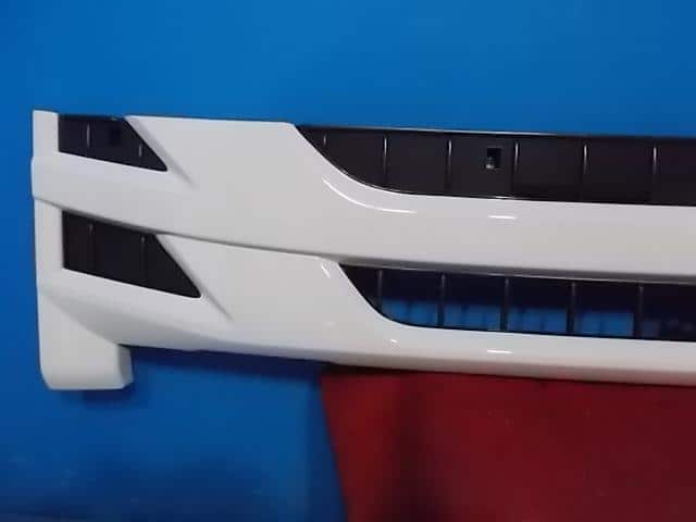 [Used]Radiator Grille ISUZU ELF 2019 2PG-NPR88YN 8974289771 - BE ...