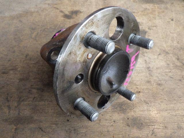 [Used]Rear Wheel Hub TOYOTA Probox 2013 DBE-NCP50V 4245052050 - BE ...