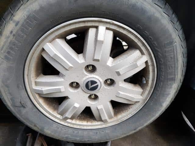 [Used] Wheel KIA Rondo Ⅱ 2006 940032L021 - BE FORWARD Auto Parts