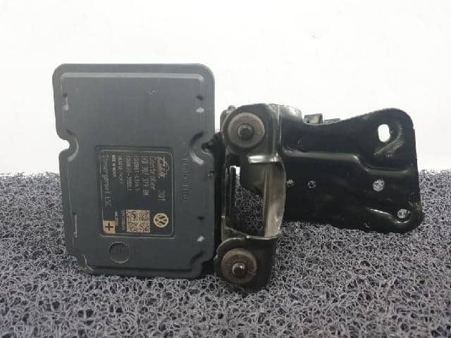 [Used] ABS Sensor VOLKSWAGEN Jetta 2014 4F1941531D - BE FORWARD Auto Parts