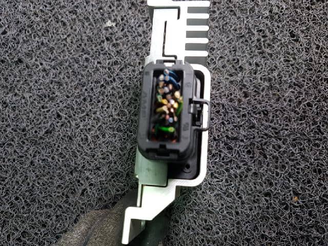 [Used] Traction Control Computer Ssangyong Rexton 2004 13586273 - BE ...