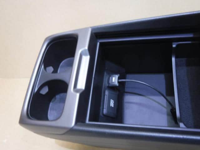 [Used]Console Box HONDA Odyssey 2008 DBA-RB3 - BE FORWARD Auto Parts