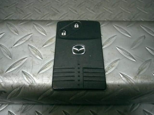 [Used]Keyless Entry Remote Control Key MAZDA Premacy 2005 DBA-CREW - BE ...