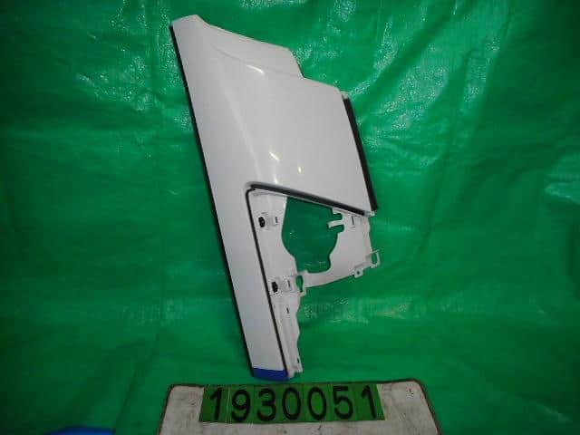 [Used]Forward FSR34T2 Right Front corner Panel 8974075094 - BE FORWARD ...