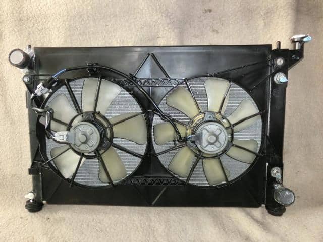 [Used]Wish ZNE14G radiator 1640022170 - BE FORWARD Auto Parts