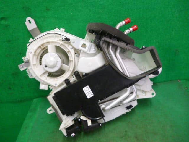 [Used]Serena HFC26 riaebaporeta 274111VA0A - BE FORWARD Auto Parts