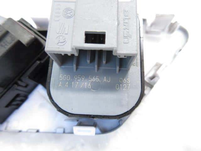 [Used]VW Golf AUCJZ Side View Mirror Switch 5G0 959 565 AJ - BE FORWARD ...
