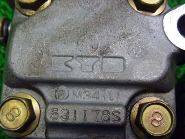 [Used]Delica P17V power steering vane pump MR267931 - BE FORWARD Auto Parts