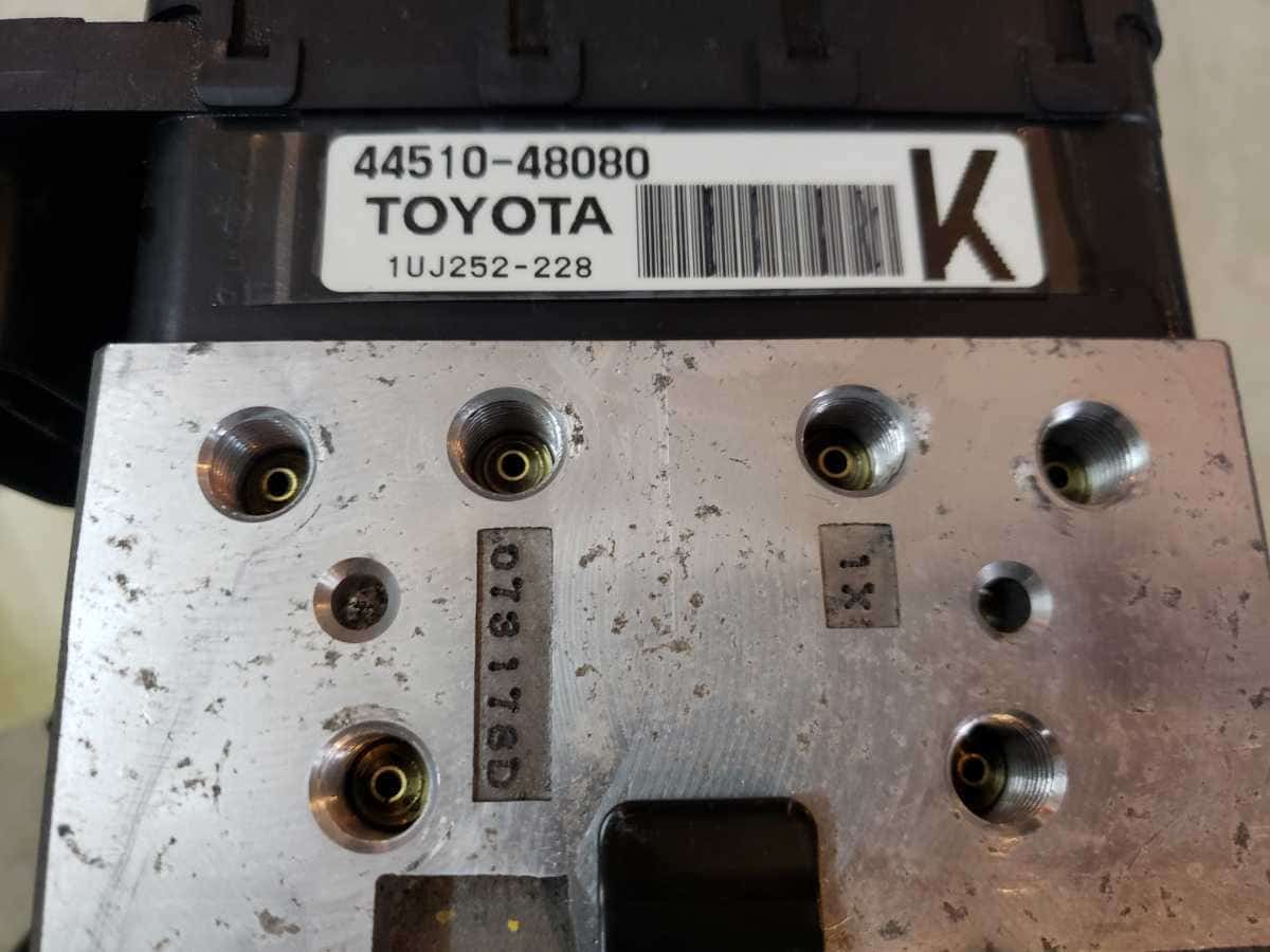 [Used]GYL15W RX450h ABS actuator pump Assy 44510-48080 - BE FORWARD ...