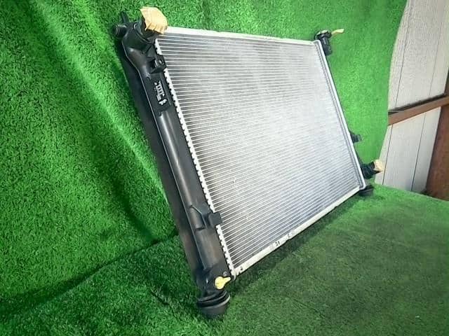 [Used]Isis ZNM10G radiator 1640022230 - BE FORWARD Auto Parts