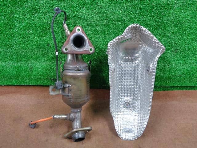 Used Wagon R MH44S catalytic converter 1411065R00 BE FORWARD Auto Parts