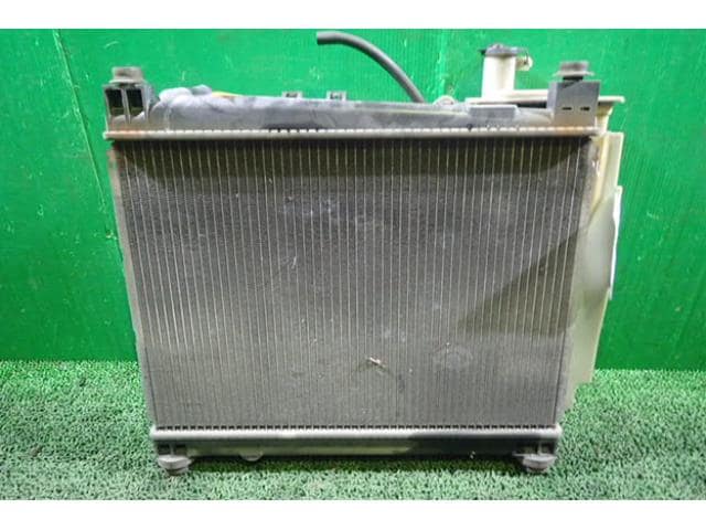 [Used]IST NCP60 radiator 1640021090 - BE FORWARD Auto Parts