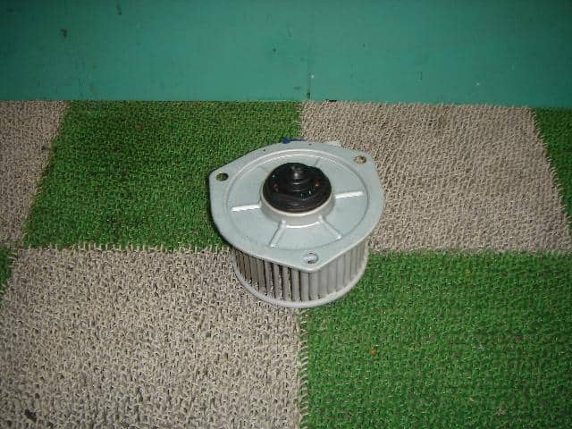 [Used]Pajero V78W hitaburoa ASSY MR500686 - BE FORWARD Auto Parts