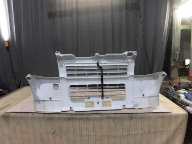 [Used]Carry DA63T Front Bumper Assy 7171167H00R7E - BE FORWARD Auto Parts