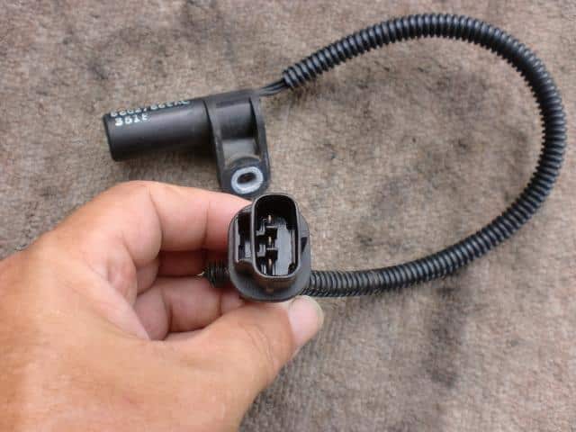 [Used]Chrysler Wrangler TJ40S crank corner Sensor 56027868AC - BE ...