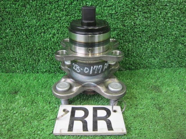 [Used]Passo KGC30 Rear hub 42410B1060 - BE FORWARD Auto Parts