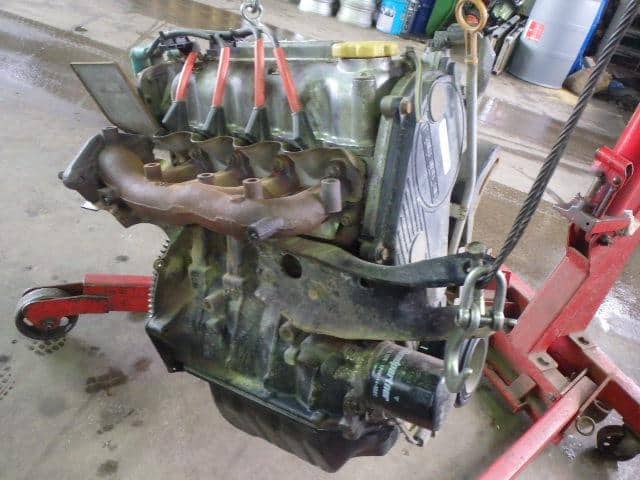 [Used]Sambar TV2 engine ASSY 10100KK860 - BE FORWARD Auto Parts